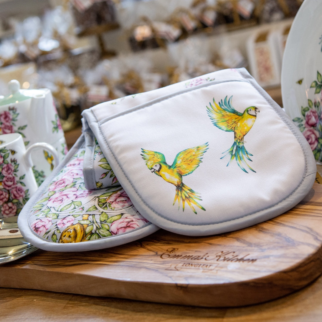 The Rose Garden Collection Double Oven Glove | Longleat Shop